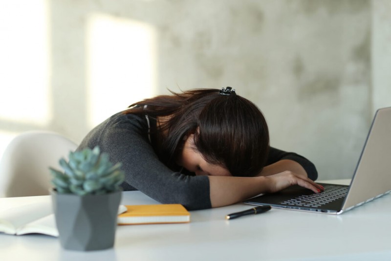 Por que andamos tão cansados?